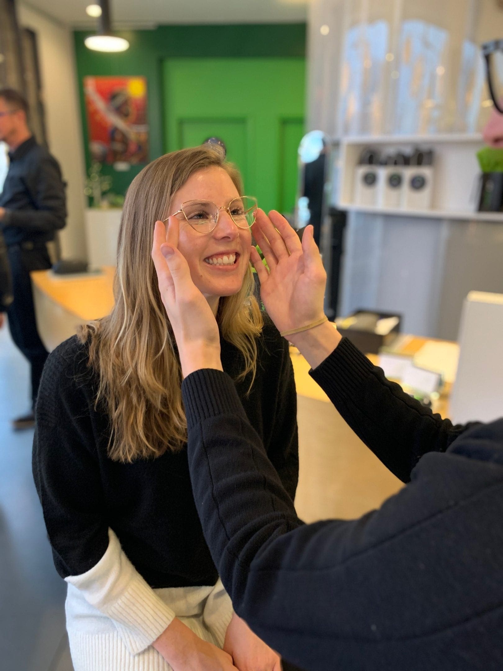 Wearing Progressive Addition Lenses for the First Time - Eclectic Eye